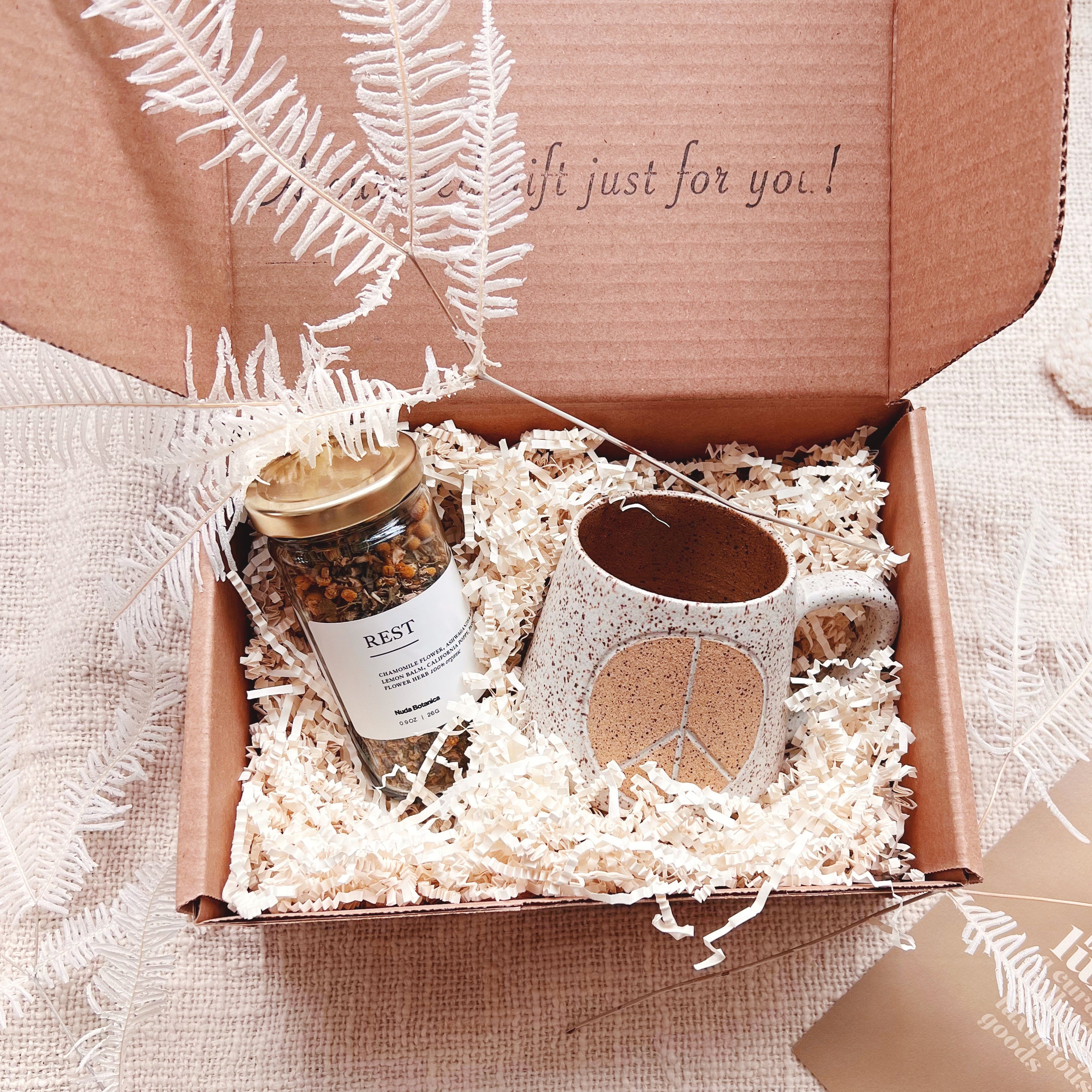 Peace Out Gift Box | Botanic and Luxe